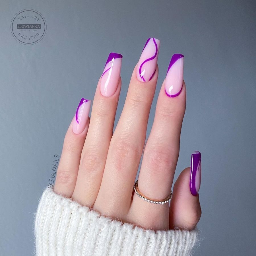 Vogue Portugal | #nailinspiration: very peri em 18 imagens de inspiração