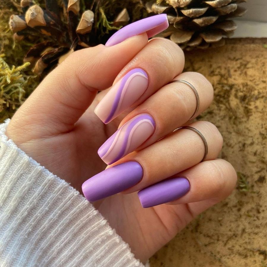 Vogue Portugal | #nailinspiration: very peri em 18 imagens de inspiração