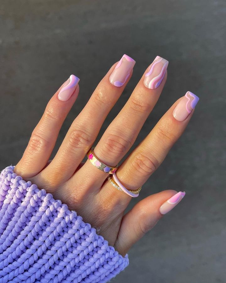 Vogue Portugal | #nailinspiration: very peri em 18 imagens de inspiração