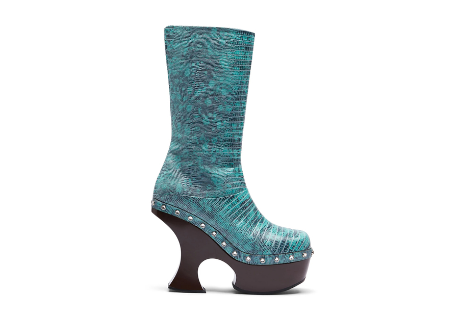 Impossible heels | Vogue Portugal